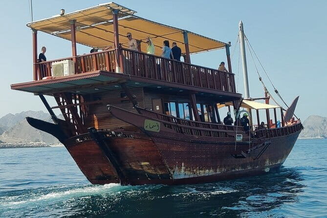 Omani Dhow Coastal and Sunset Cruise - What is the Omani Dhow Coastal and Sunset Cruise?