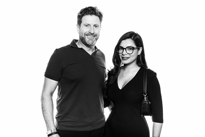 On-Site Photo Studio Experience for Events in Aruba - Key Points