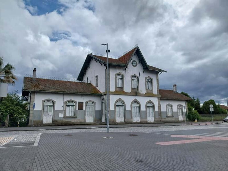 On the Tracks of Memory: The Railway History of Vila Real - Exploring the Railway Heritage of Vila Real: A Walk Through Time