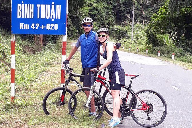 One day bike from Da Lat to Mui Ne - The Journey Begins: From Da Lat to Di Linh