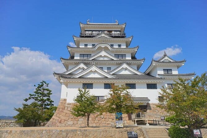 One Day Fukuyama Castle Tomonoura and Sensui jima Island Tour - Exploring Fukuyama, Japan: A Full-Day Cultural and Natural Escape