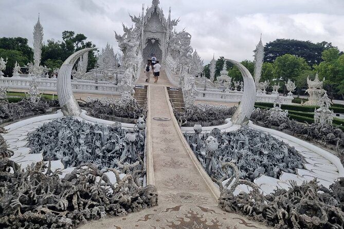 One Day Group Tour Experience in Chiangrai - Who Should Book This Tour?