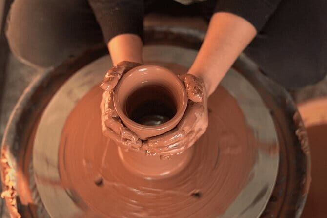 One Day Immersive Pottery Experience - A Balancing View: Pros and Cons