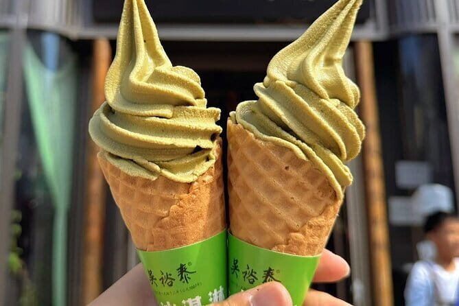 One Day in Beijing: Iconic Landmarks and Local Cuisine - Key Points