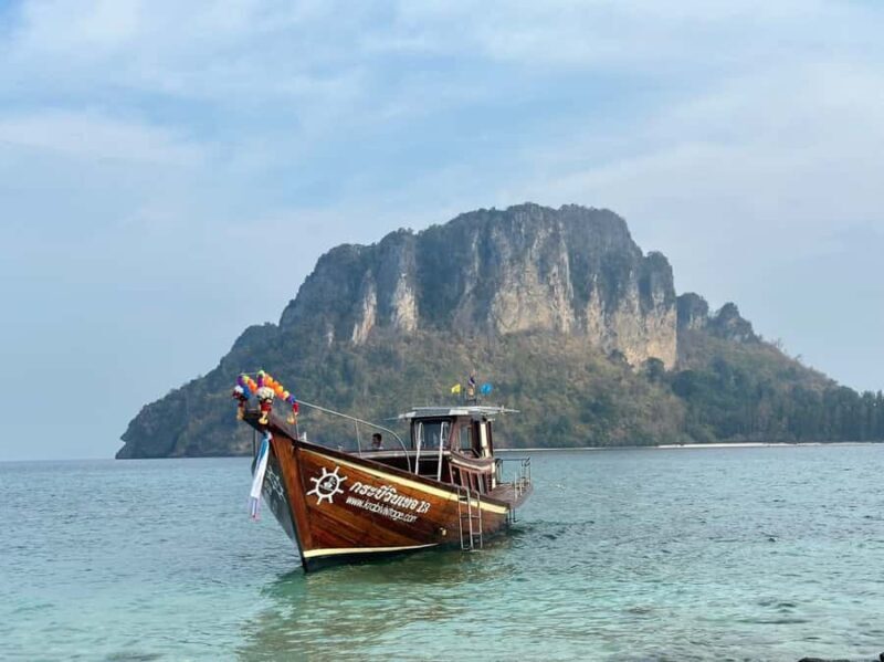 One Day Jame Bond Island Tour By Luxury Vintage Baot. - Introduction: An Authentic Thai Adventure with a Touch of Hollywood