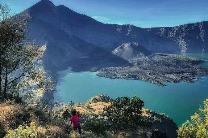 One Day Mount Rinjani Trek to Senaru Crater Rim - Analyzing the Value