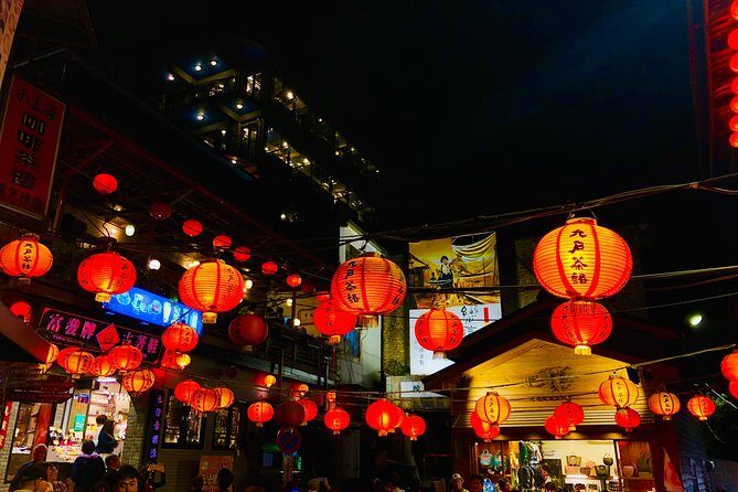 One-day private chartered car tour in Taipei: Yehliu, Jiufen, Pingxi, North Coast popular attractions with chartered car, professional Chinese/English driver - The Sum Up