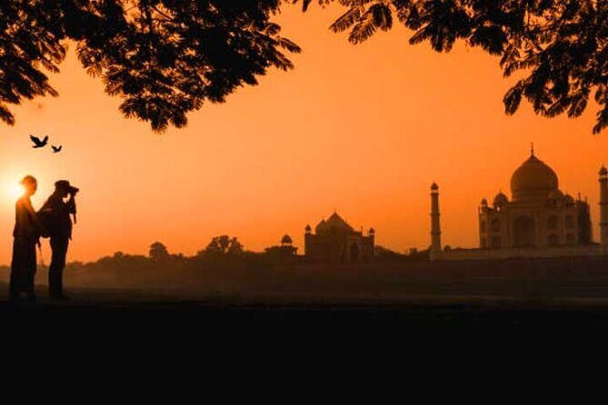 One Day Taj Mahal tour by car - The Journey Begins: Early Morning Pickup and Travel