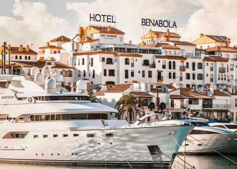 One Day Tour of Marbella, Mijas, Puerto Banus and Benalmadena - The Authentic Touch