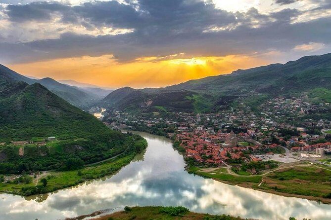 One Day Tour to Tbilisi and Mtskheta - A Practical Look at the One Day Tour to Tbilisi and Mtskheta