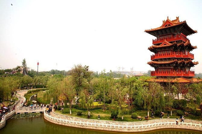 One Day Traditional and Cultural Tour in Lijiang - Authenticity and Traveler Feedback