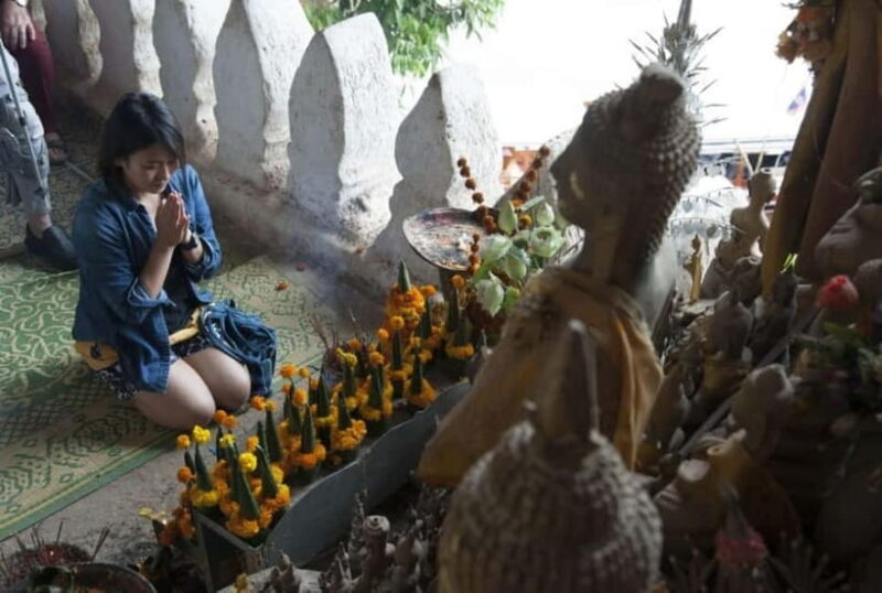 One Day Trip to Luang Prabang by Luxury Cruise - Visiting Pak Ou Cave