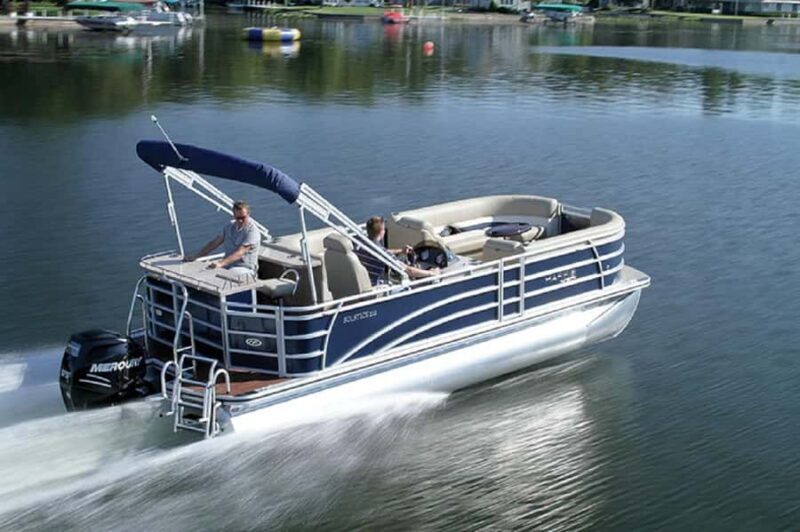 One Hour Private Pontoon Boat Lake Tour - Value and Practicalities