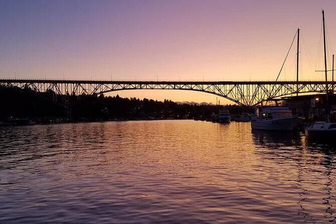 One-Hour Private Seattle Sightseeing Cruise - BYOB! - FAQ