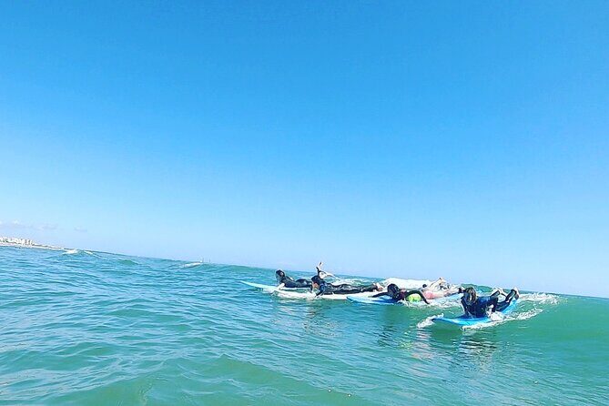 One Hour Surf Lesson with Experienced Instructor - The Experience of Surfing for Beginners