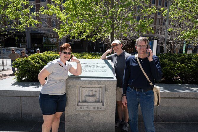 One Hour Walking Tour: Hidden History and Innovation - Key Points