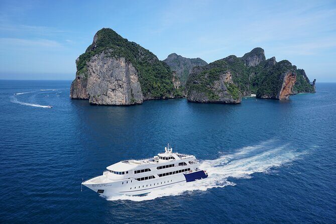 One Way Phi Phi Island Cruise with Sea View Seats to/from Phuket - Key Points