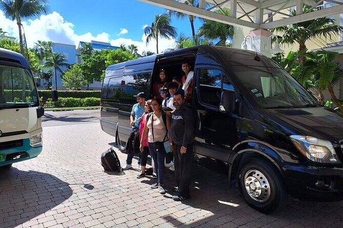 One Way Private Bahamas Airport Transportation with Free Wifi - The Experience in Action: Real Traveler Insights