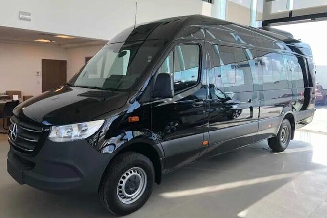 One way Private Transfer Cancun - Cancun International Airport - Summary of Pros and Cons