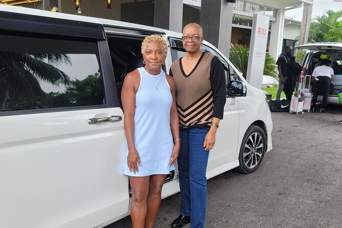 One way Private transfer from Airport to Resorts - The Sum Up