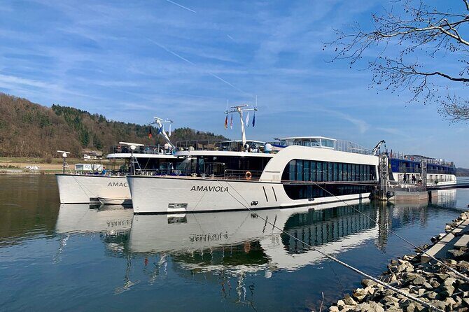 One way private transfer from Passau to Prague - Frequently Asked Questions