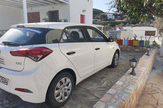 One-Way Private Transfer of up to 8 People in Milos - Vehicles and Comfort