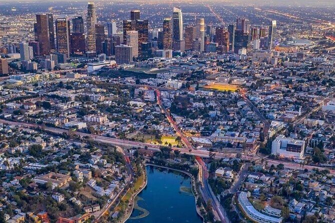 One-Way Private Transfers From/To Los Angeles Airport - Who Will Benefit Most from This Service?