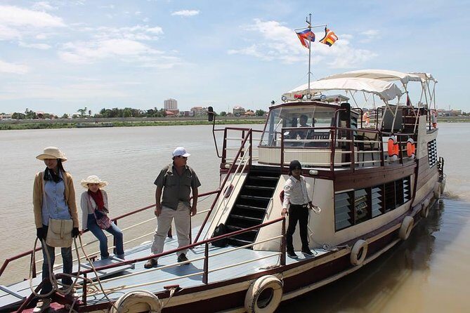 One-Way River cruise/road tour from Phnom Penh to Siem Reap or Siem Reap to PP - The Reviews in Context
