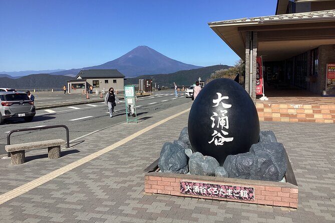 One Way Shuttle Van Transfer, TokyoHakone Area - Key Points
