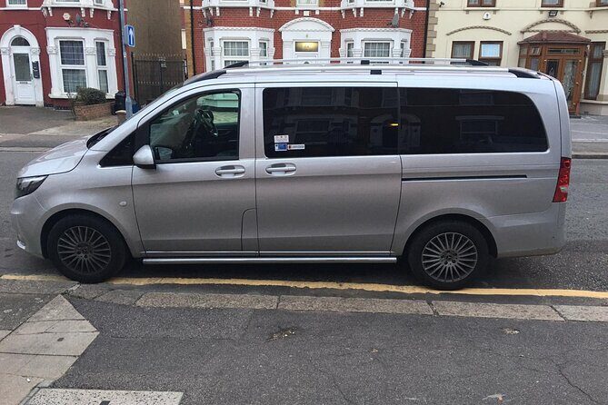 One Way Taxi Transfer from Heathrow Airport to City Airport - Why Choose This Transfer?
