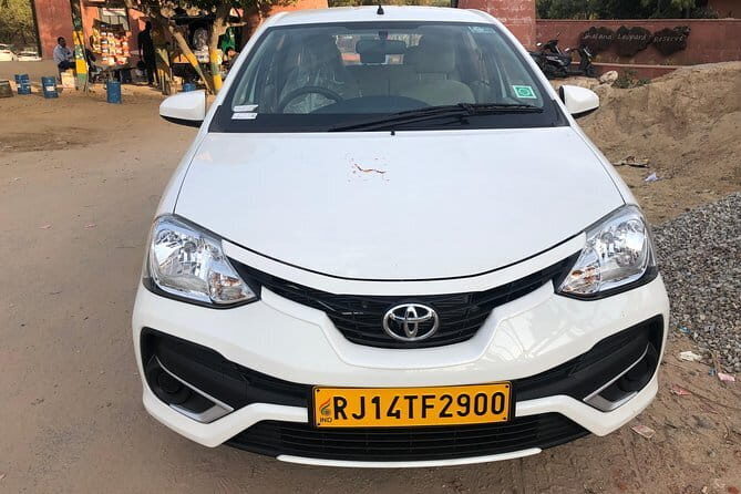 One Way Transfer From Jaipur To Chittorgarh Fort in AC Vehicle - Key Points