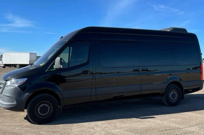 One - Way Transfer from Pier 66 to SeaTac international Airport - The Sum Up