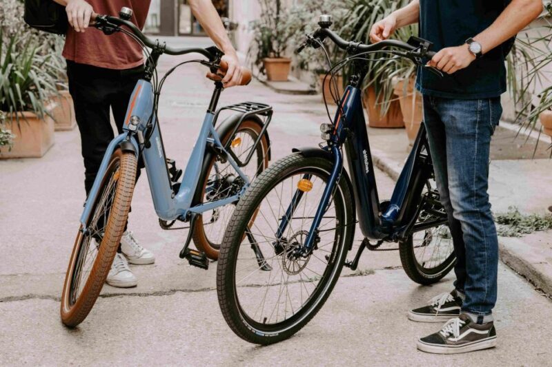 Onebike: Electric Bike Rental in the in the heart the Paris - Why Choose Onebike to Explore Paris?
