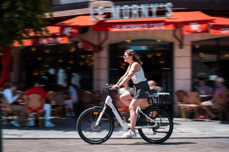 Onebike: Electric Bike Rental in the in the heart the Paris - The Itinerary and What to Expect