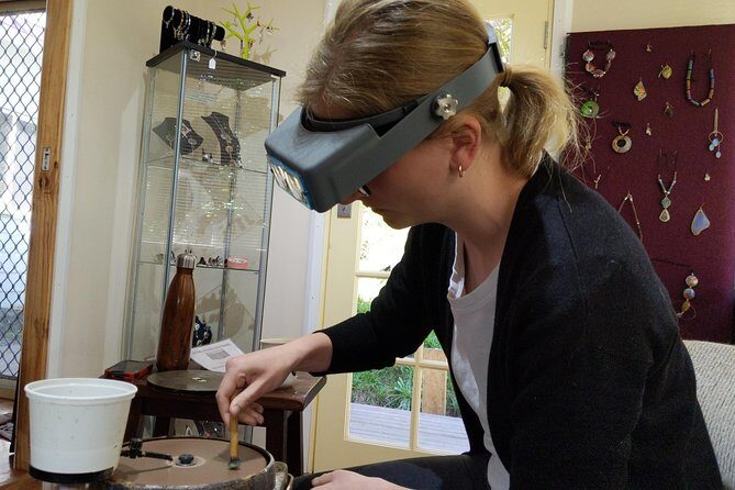 Opal polishing workshops in beautiful Mudgee wine country - Introduction: A Sparkling Experience in Mudgee’s Wine Country