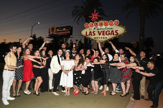 Open Bar Party Bus Nightclub Crawl in Las Vegas - Overview of the Experience