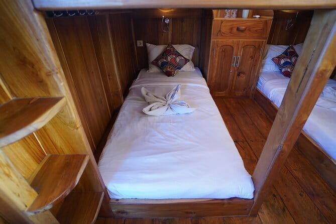 Open Sailing Trip Labuan Bajo, Using Singkolo Pinishi Boat - What the Reviews Say