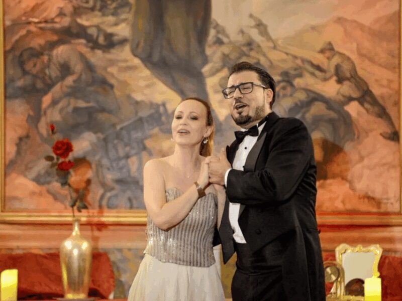 Opera Concert in Verona Palace with Prosecco - Authentic Reviews and What They Reveal