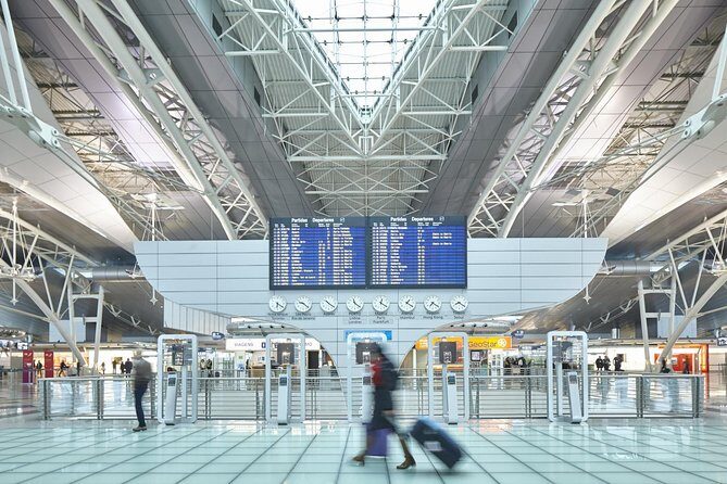 Oporto Airport Private Departure Transfer - Key Points