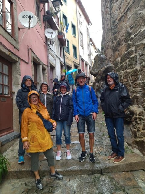 Oporto - Old town tour with official tour guide - Authenticity and Genuine Insights