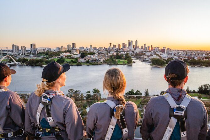 Optus Stadium HALO by Twilight - Why This Tour Works Well for Travelers
