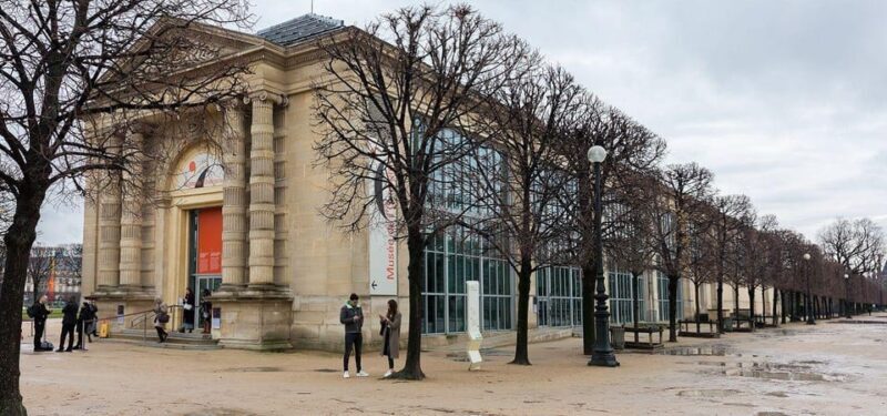 Orangerie Museum Entry Tickets and Private Guided Tour - What It’s Like in the Museum