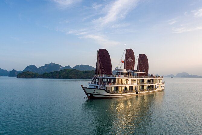 Orchid Trendy Cruises - Halong Bay 2 Days/1 Night 5 Star - Key Points