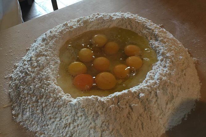 Organic cooking class with a sommelier in an Olive and wine farm - An Overview of the Experience