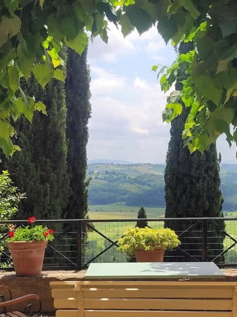 Organic Wine and Food Tasting at Historic Fattoria Majnoni - Who Will Love This Tour?