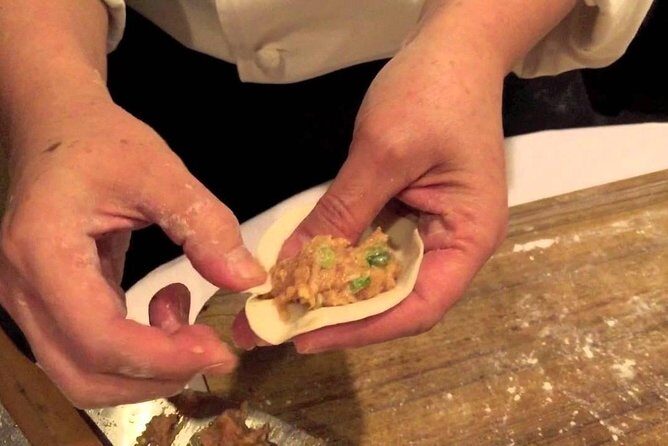 Organic Xiao Long Bao Soup Dumpling Class With Market Walk - What You Can Expect from This Hong Kong Food Tour