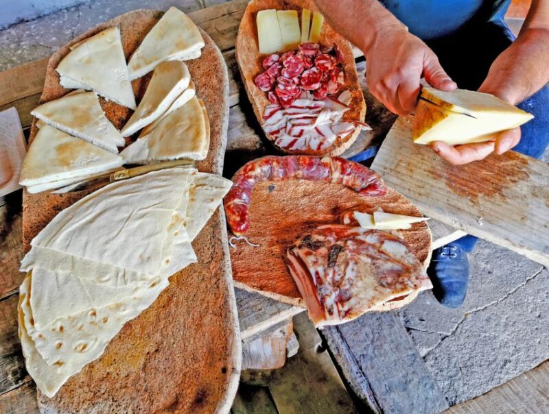 Orgosolo Experience: Murals and Culture with a typical Lunch - A Deep Dive into the Experience