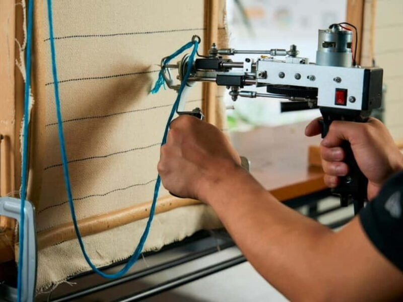 Original rugs handmade in Kyoto - An Insightful Look at the Kyoto Rug-Making Experience