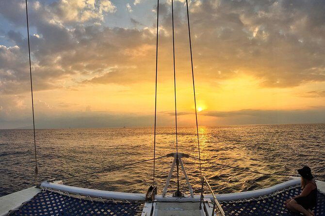 Original Sunset Cruise with Open Bar from Kaanapali Beach - FAQs