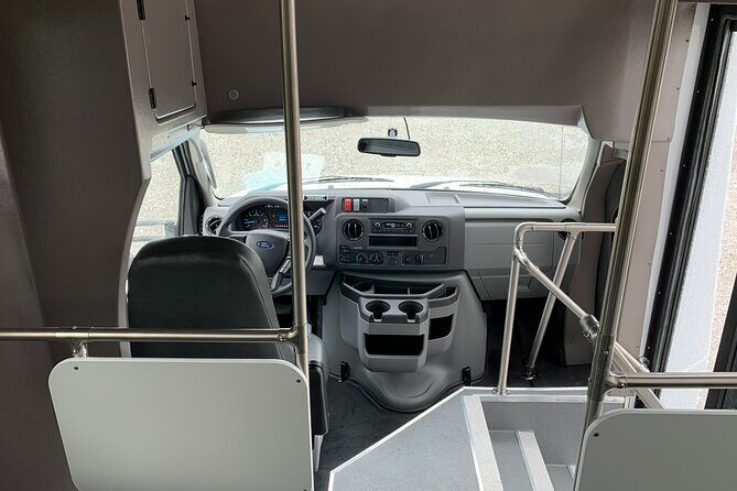 Orlando Airport MCO Shuttle to Lake Buena Vista Resort Area - What Makes This Service Stand Out
